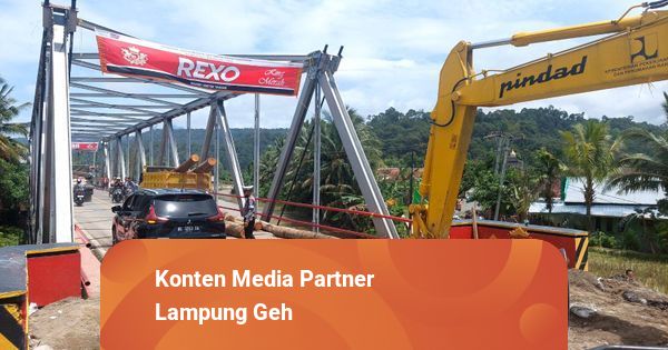 Jembatan Laay di Pesisir Barat Amblas, Jalan Penghubung Krui-Bengkulu ... Jembatan Laay di Pesisir Barat Amblas, Jalan Penghubung Krui-Bengkulu ...
